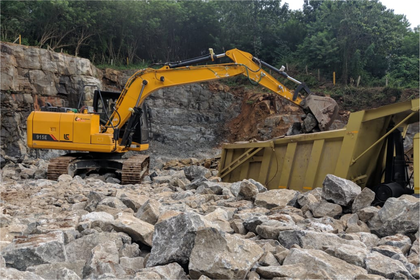 915E – LiuGong India Pvt. Ltd.